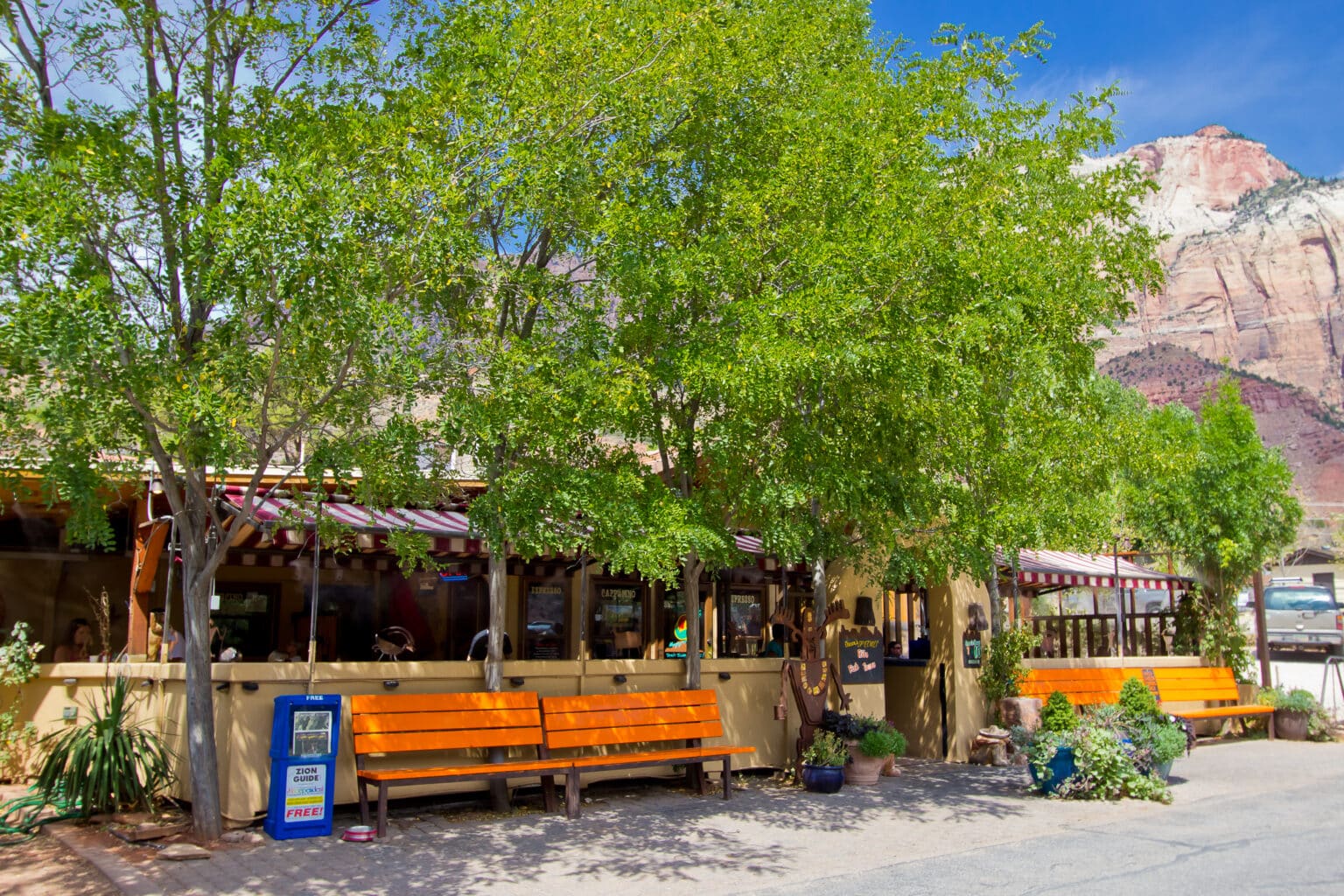 Explore Springdale - ZionNationalPark.com